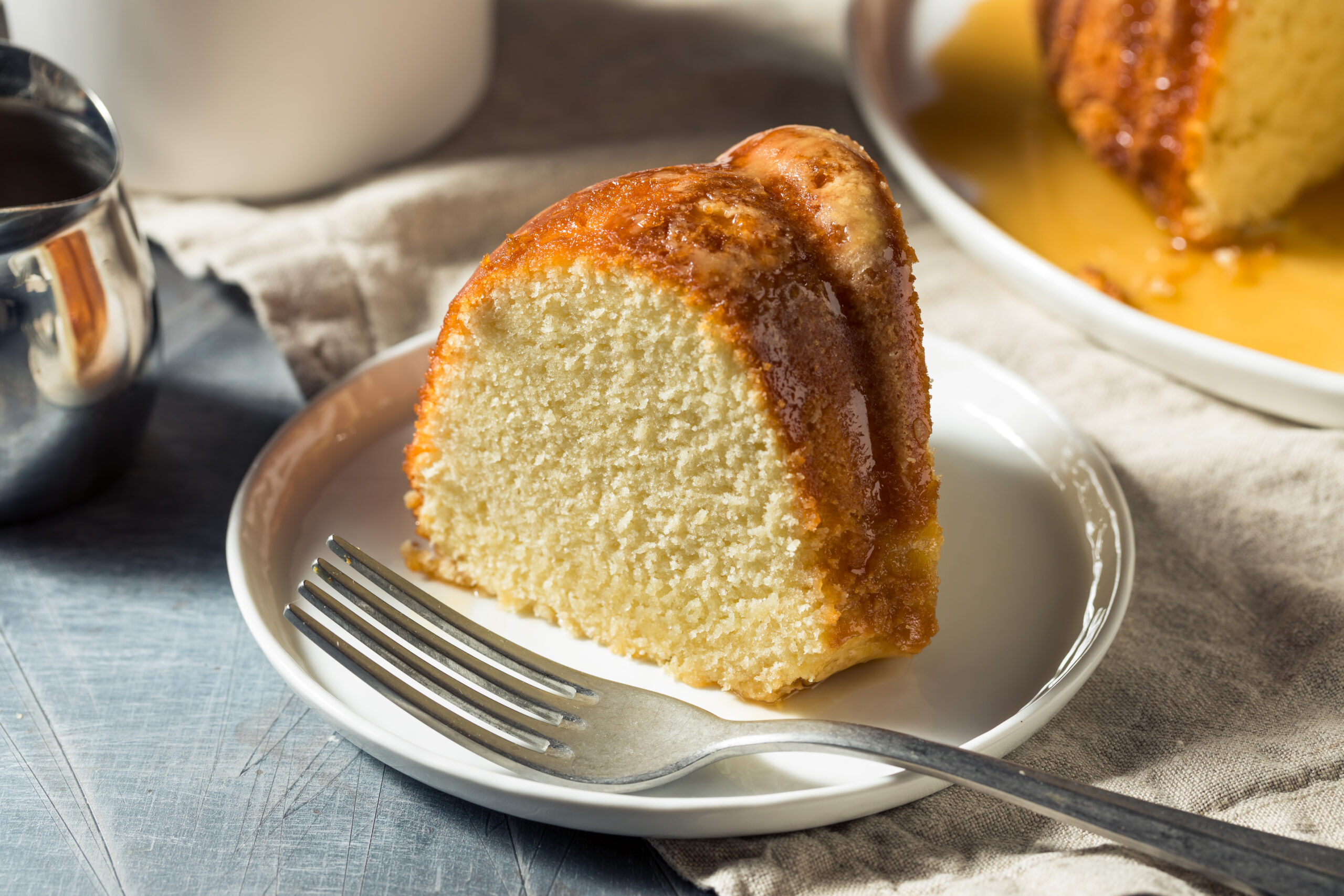 Postre con Rum Cake - Buenos Sabores