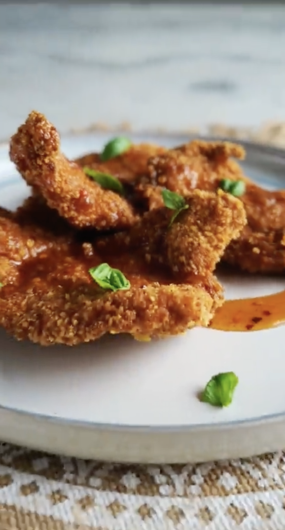 Pechuga de pollo crunchy apanado con Miel picante - Buenos Sabores